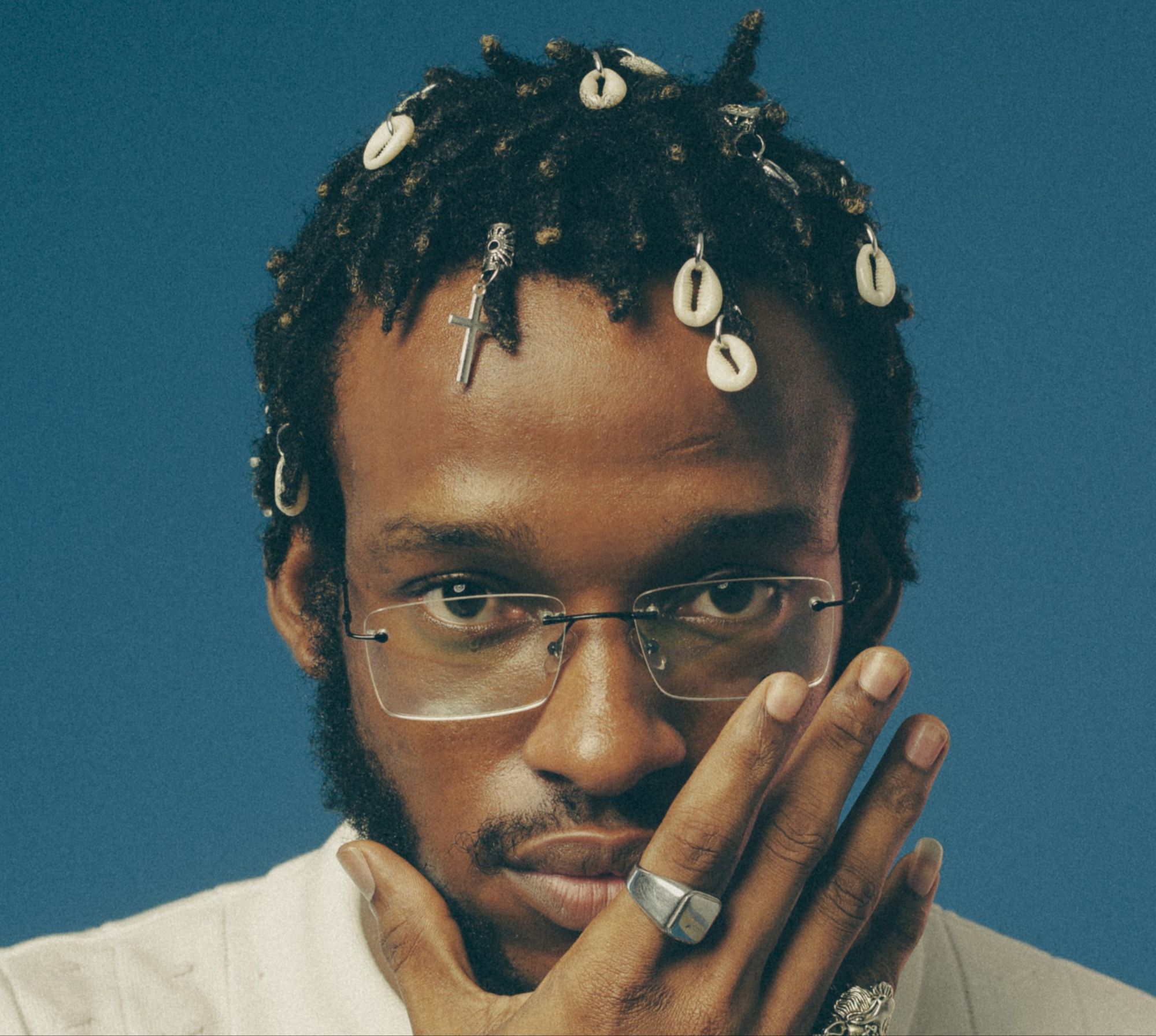 Serøtonin Officially Debuts With Single "May 10th" | Album Talks