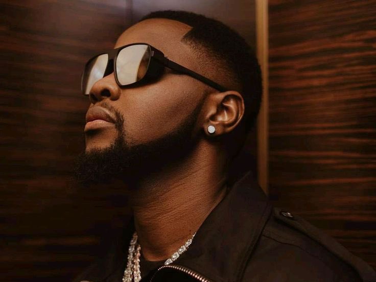 Weekly Albums Chart Round-Up: Kizz Daniel Clean Sweep | Album Talks