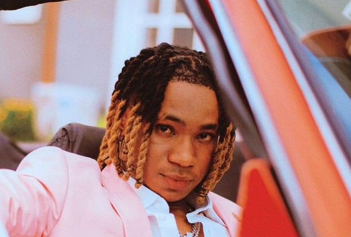 Clever Tush Unveils New Single "Jogo" | Album Talks